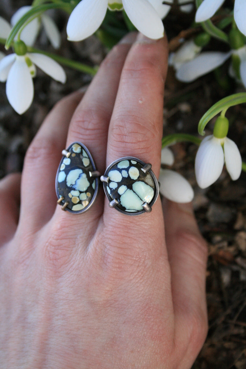 Bloom Rings – Sable Stone